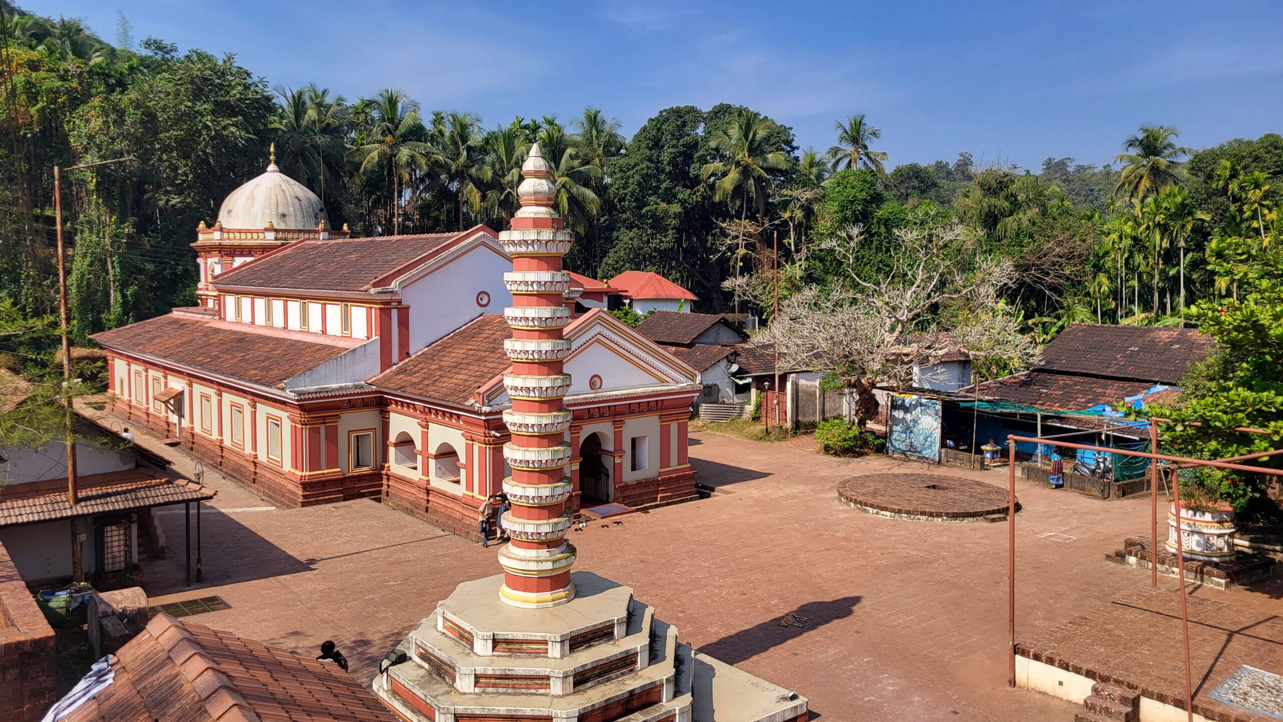 Saptkoteshwar Temple, Narve-Goa - MeghaBlogs